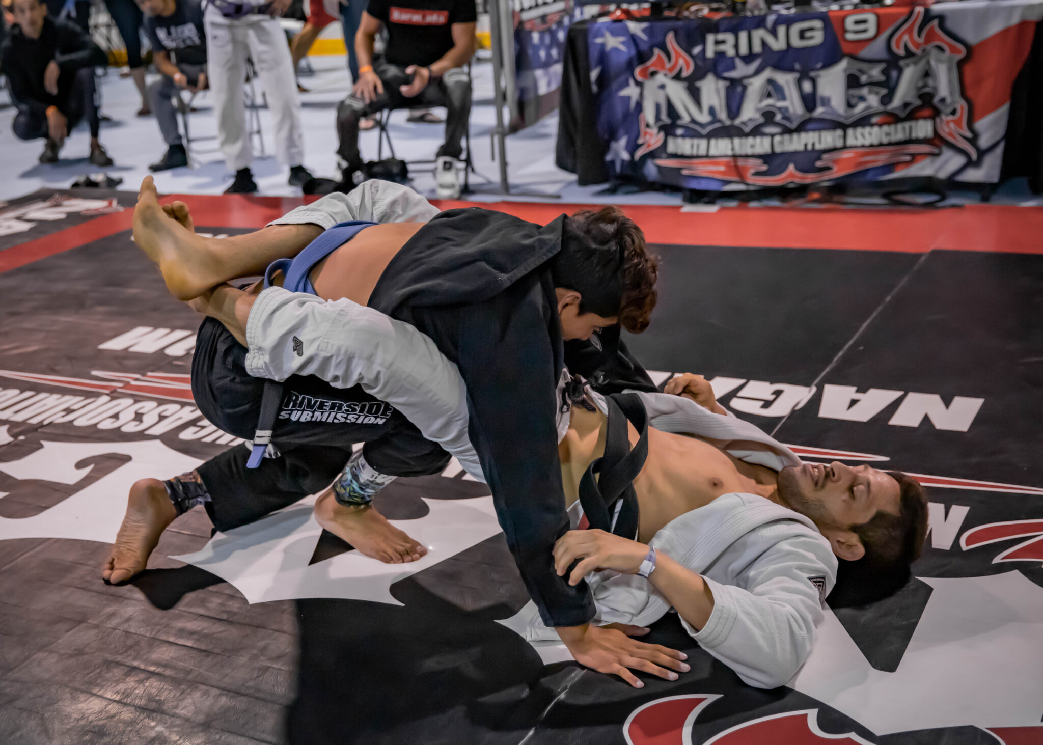 What is pulling guard BJJ - NAGA Fighter